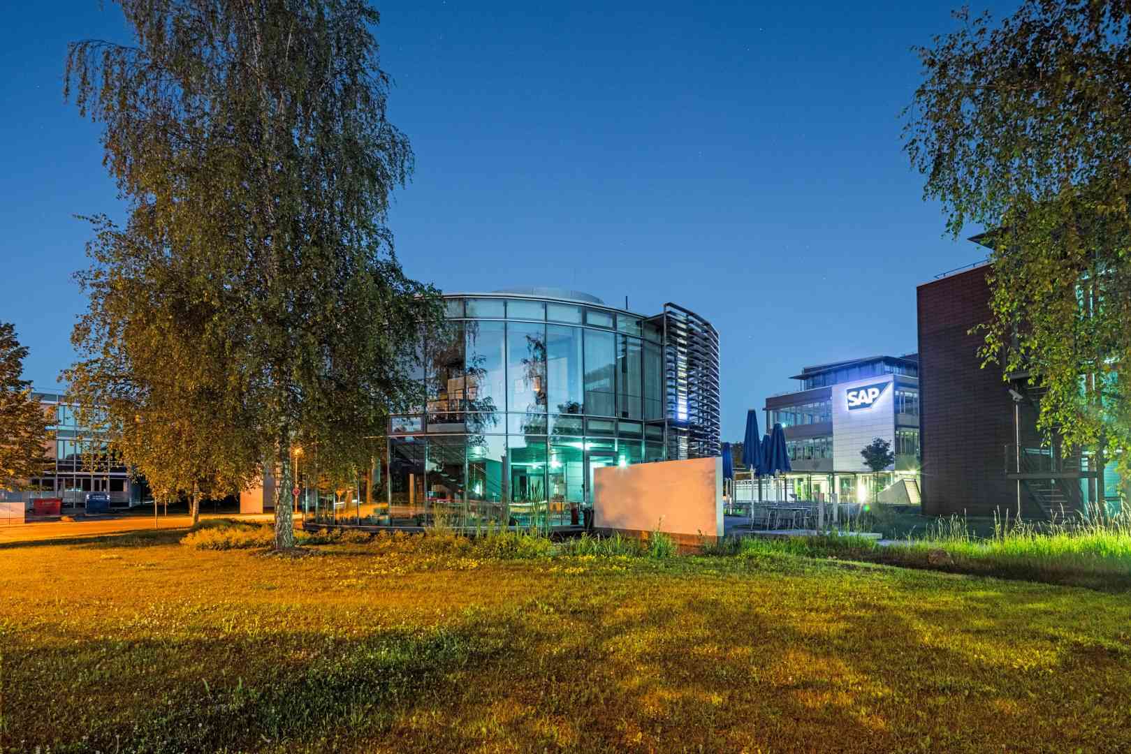 Impressionen Destination Hallbergmoos - Wirtschaftsförderung ...